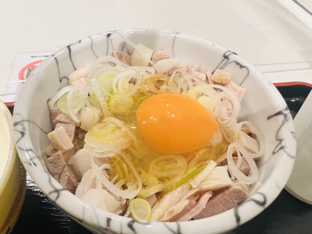 【大阪市北区】人気の名店！「JUNK STORY」のらーめんを阪急三番街フードホールで♪ | 号外NET 大阪市