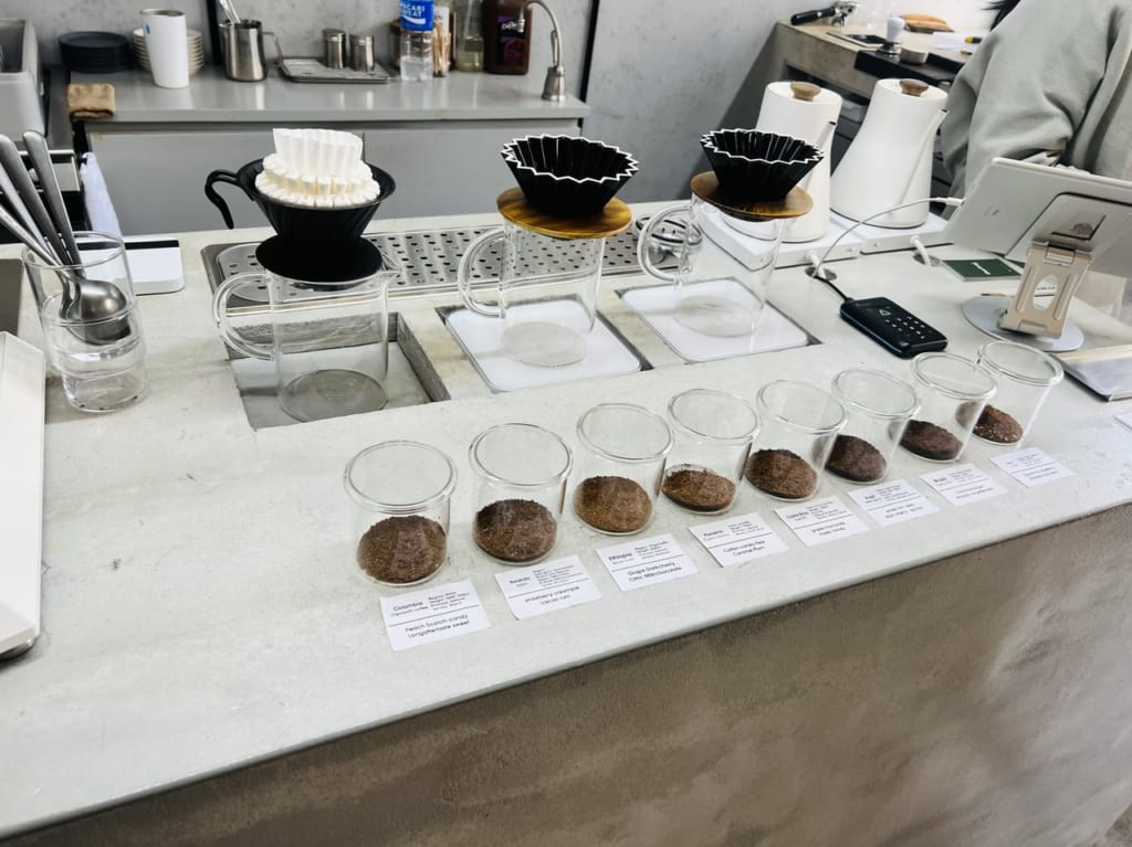【大阪市北区】人気カフェ「OURLOG COFFEE ROASTERS」でとっておきの美味しいコーヒーを♪ | 号外NET 大阪市