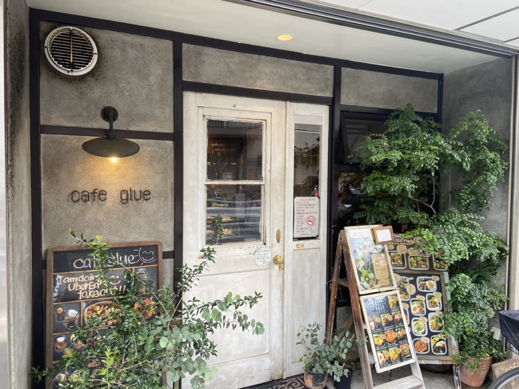【大阪市住吉区】アンティークな店内でゆったりくつろげる！長居東3丁目にある『cafe glue（カフェ グルー）』さんの『ロコモコ（サラダ付 ...
